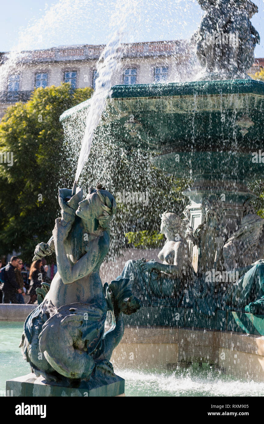 Baroque fountain hi-res stock photography and images - Alamy