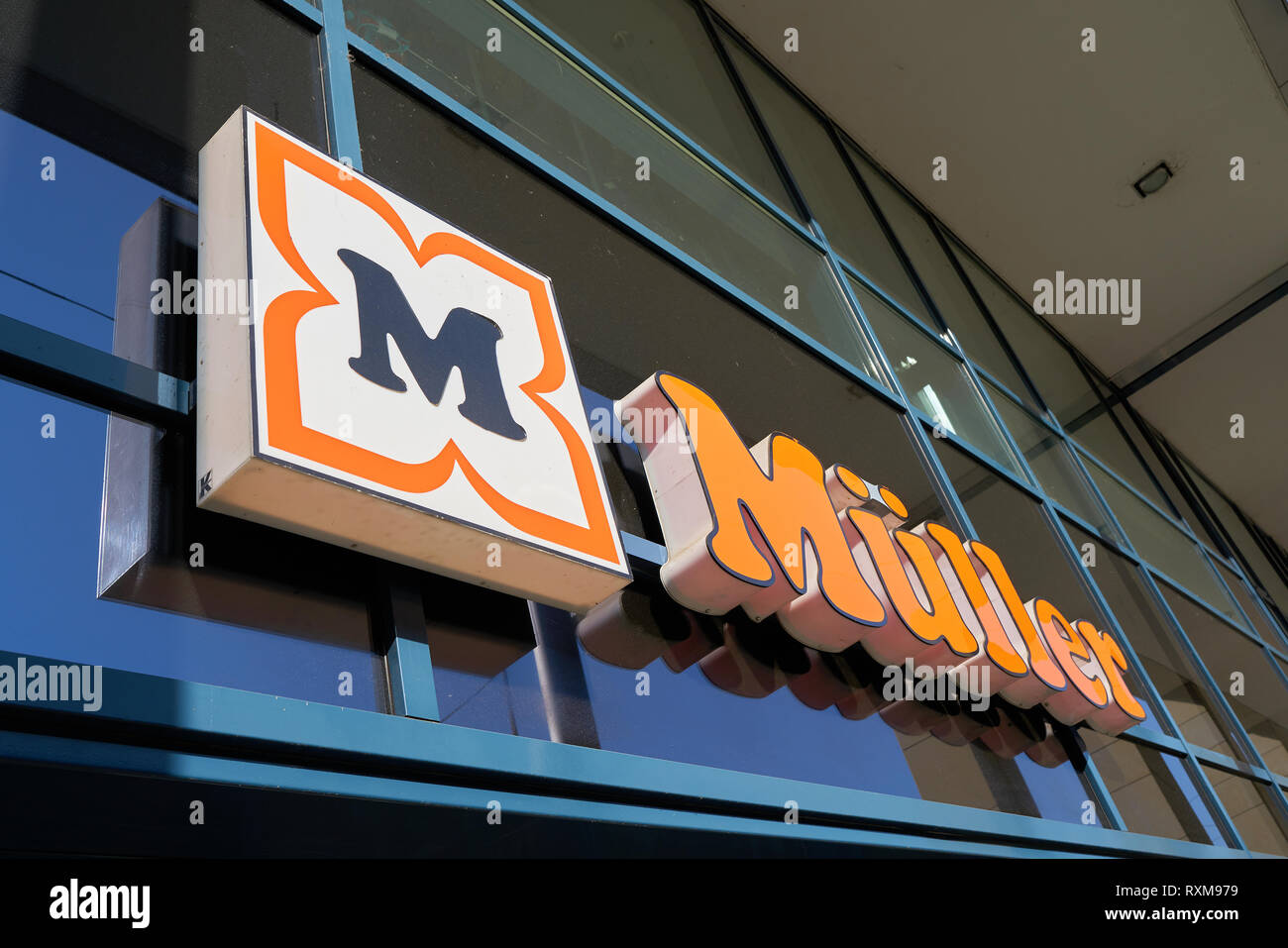 Müller logo hi-res stock photography and images - Alamy