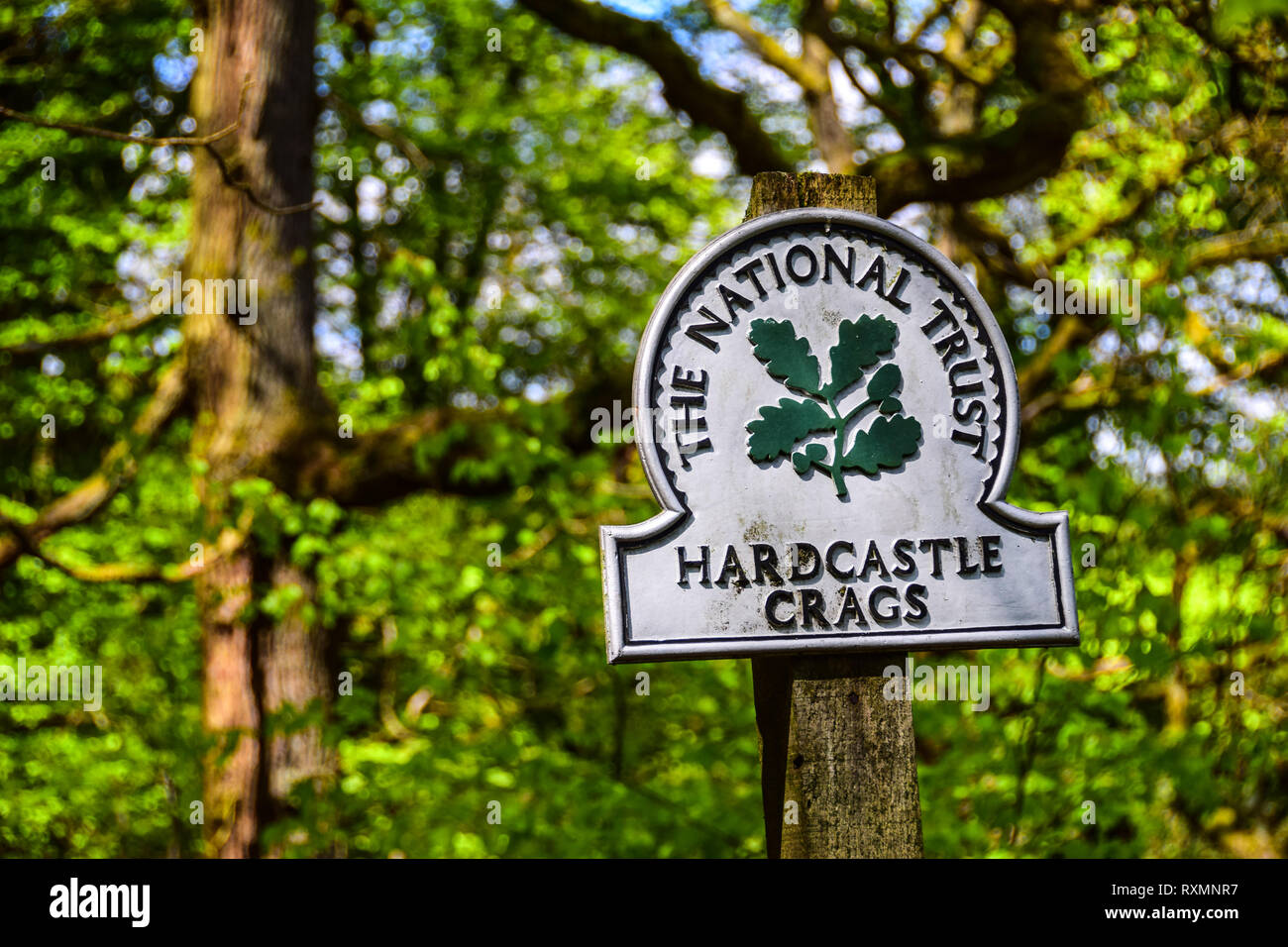 Signpost, The National Trust, Hardcastle Crags, Hebden Bridge ...