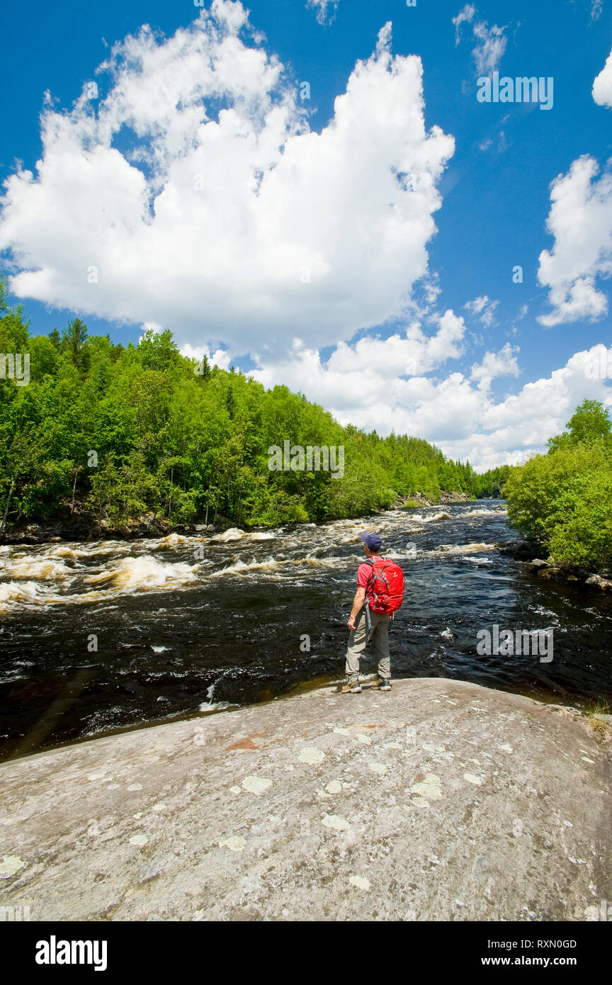 Hiking along rivers hi-res stock photography and images - Alamy