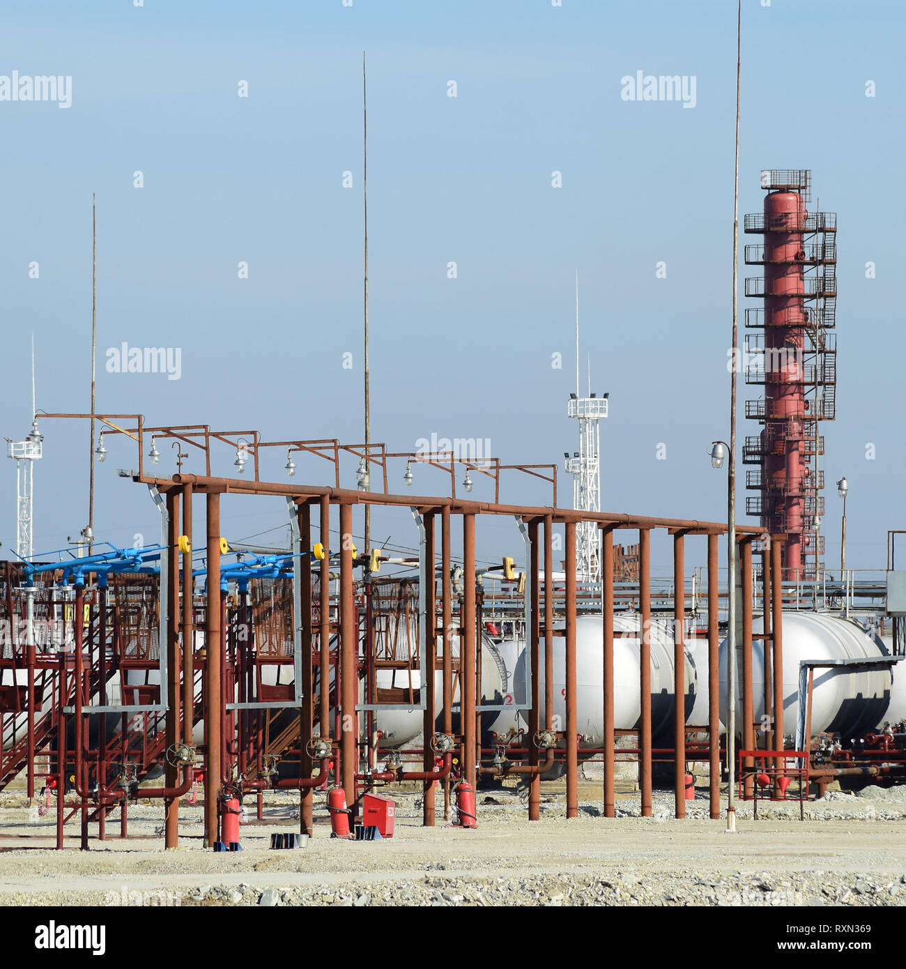Overpass loading of oil products and fuel storage vessels. The ...