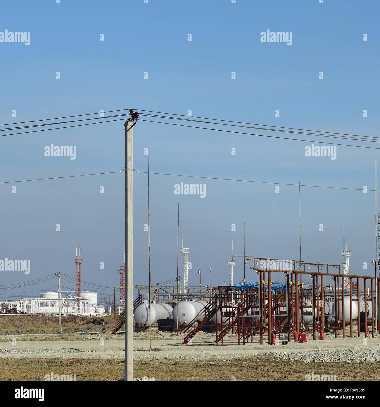 Overpass loading of oil products and fuel storage vessels. The ...