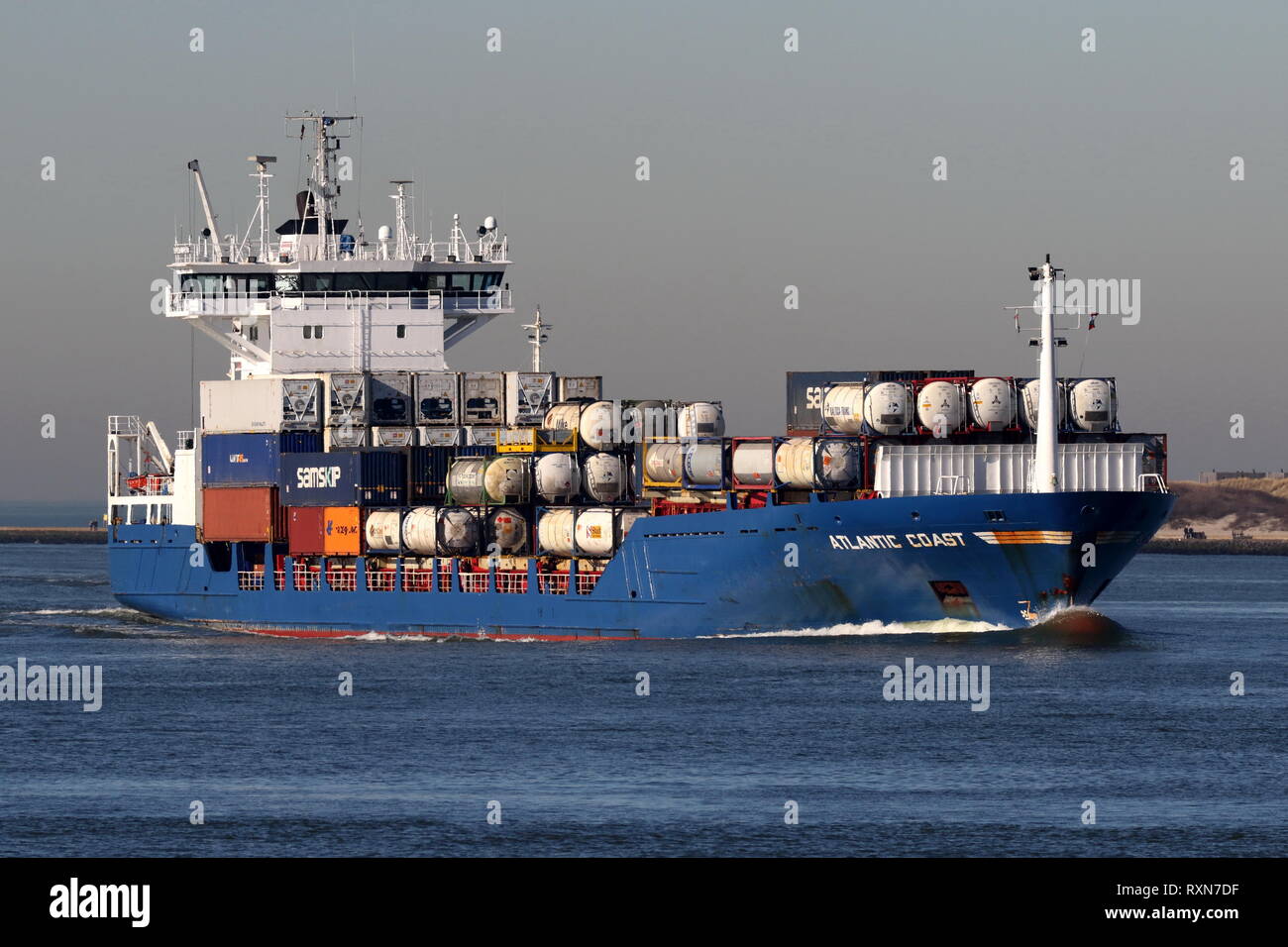 The container ship Atlantic Coast reaches the port of Rotterdam on 15 ...