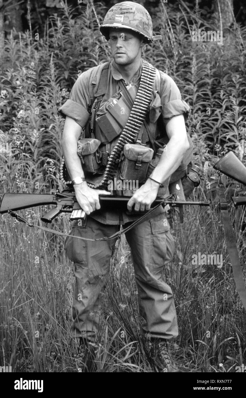 US Rifleman Vietnam War (Reenactor Stock Photo - Alamy