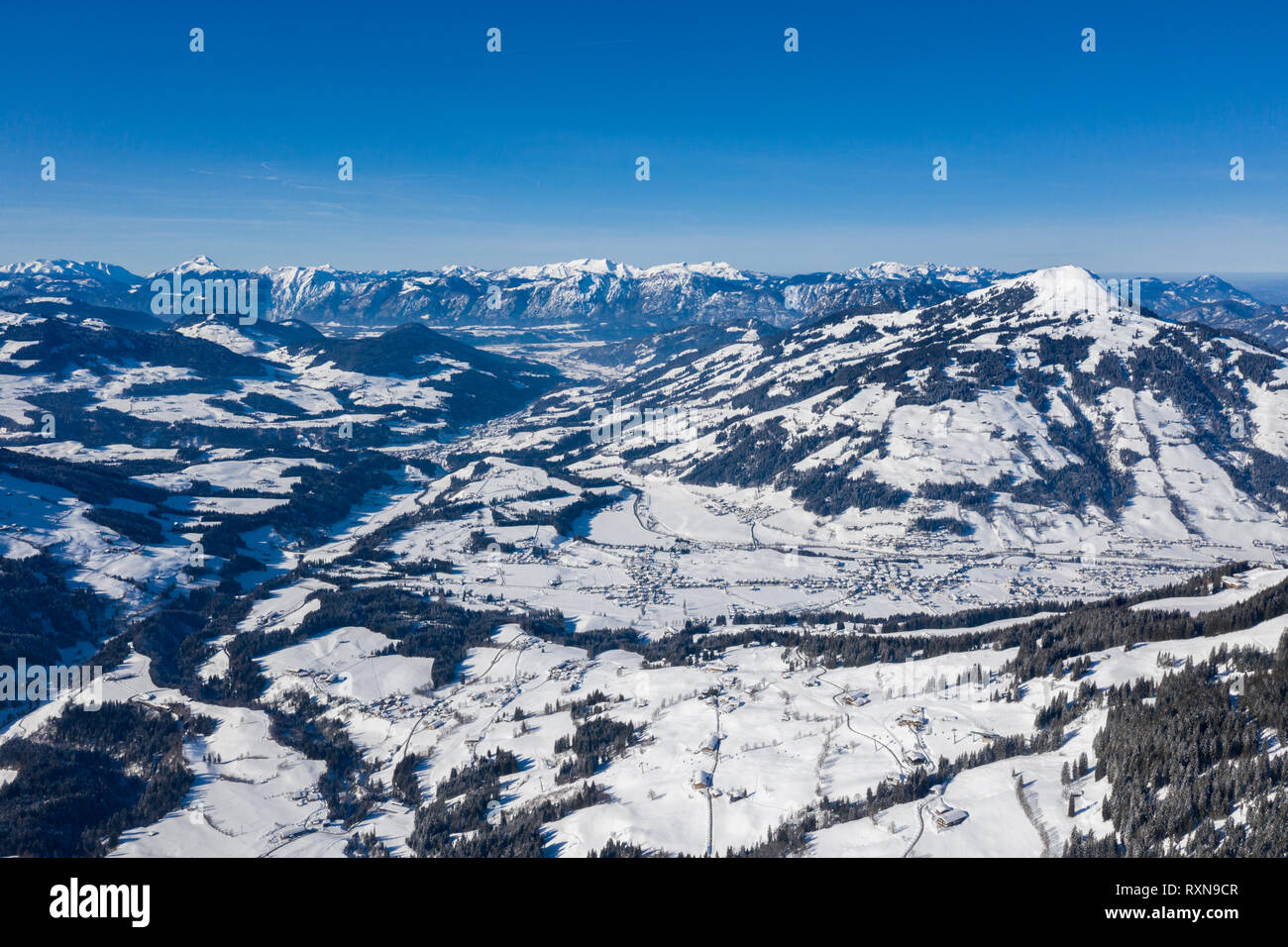 Aerial valley between mountains hi-res stock photography and images - Alamy