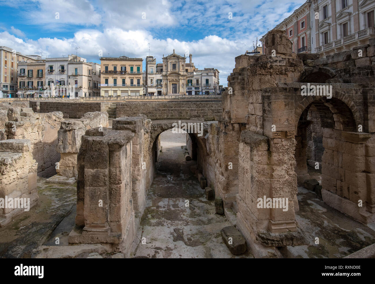 Lecce anfiteatro romano hi-res stock photography and images - Alamy