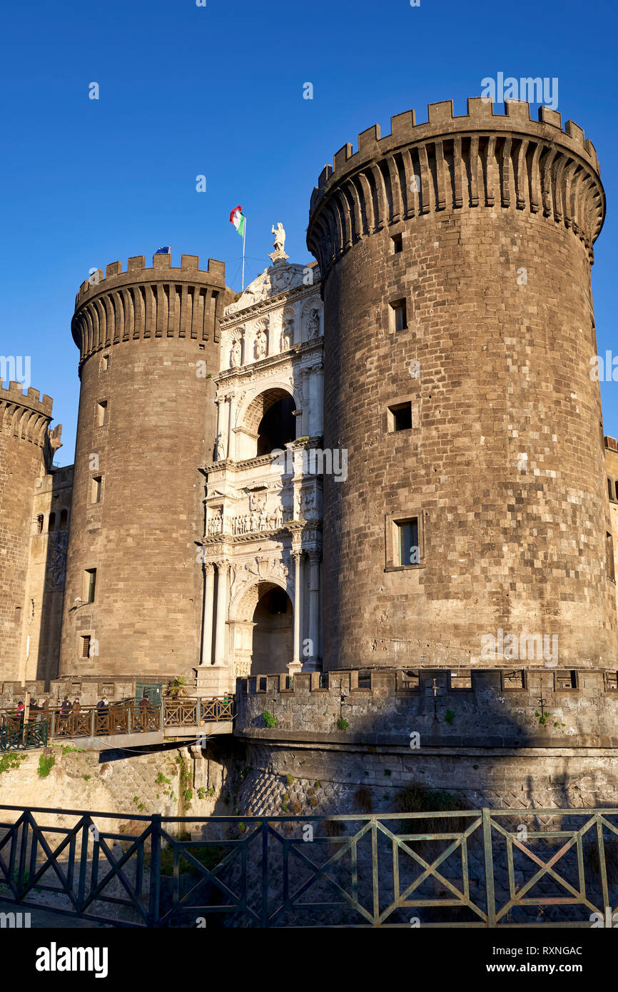 Castel nuovo in naples hi-res stock photography and images - Alamy