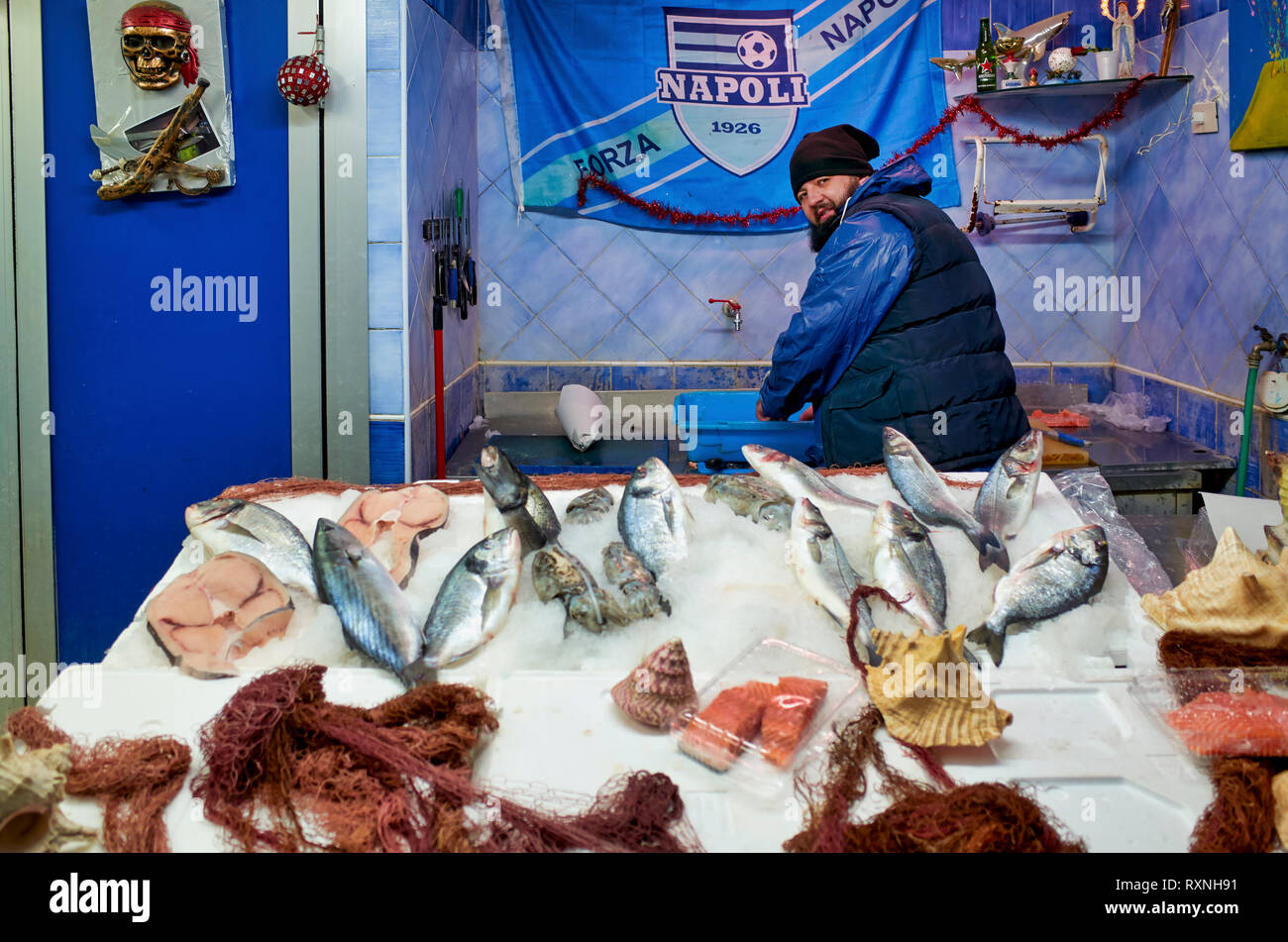 Poor quarters hi-res stock photography and images - Alamy