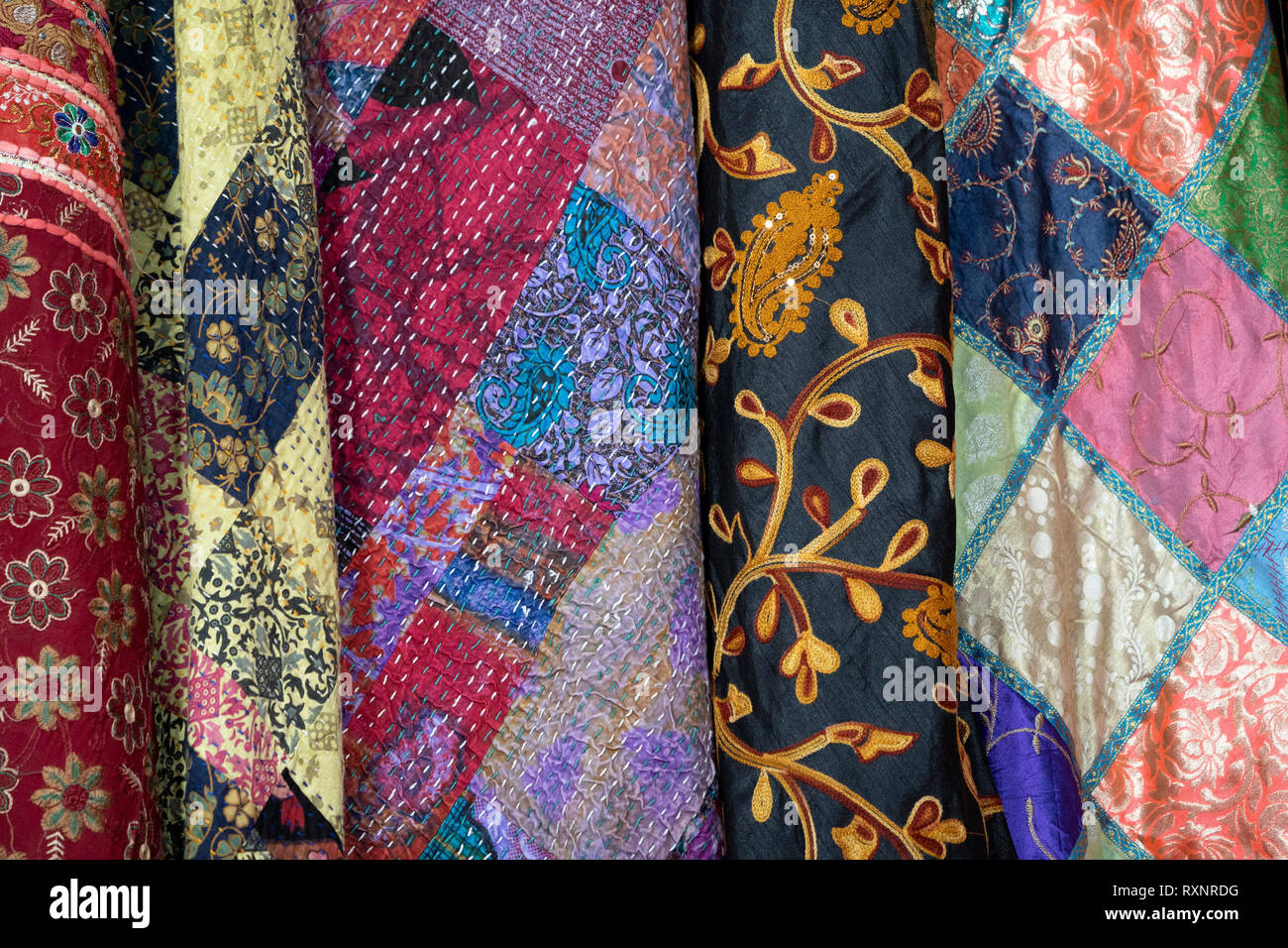 India clothes market detail hi-res stock photography and images - Alamy