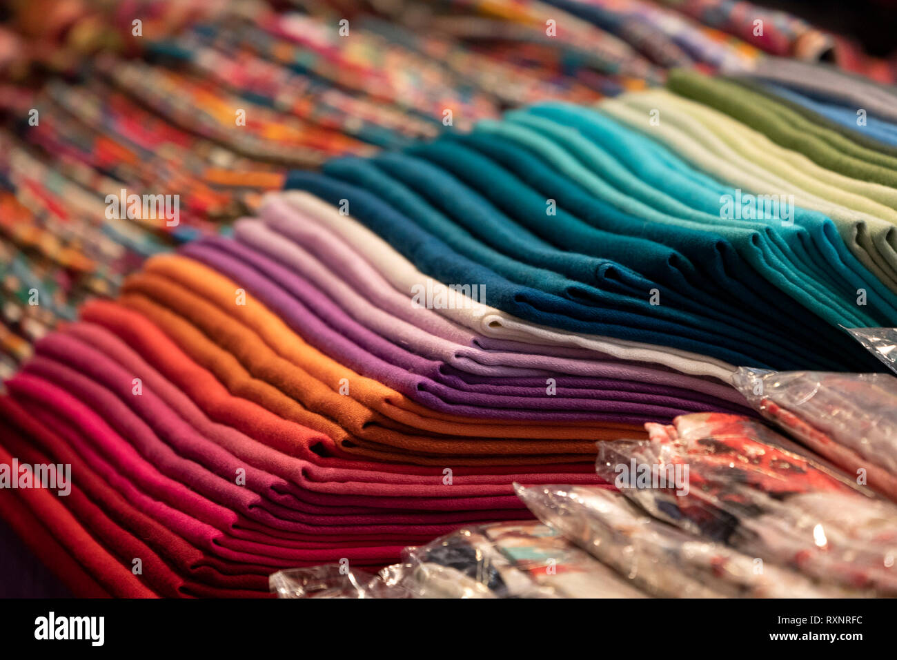 Various different colors silk fabric cloth Stock Photo - Alamy