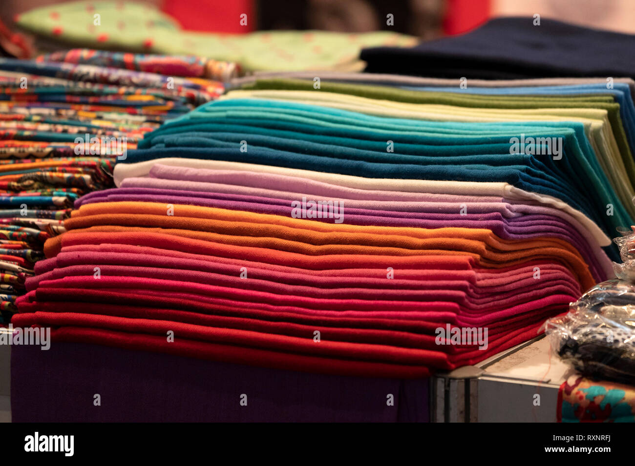 Various different colors silk fabric cloth Stock Photo - Alamy