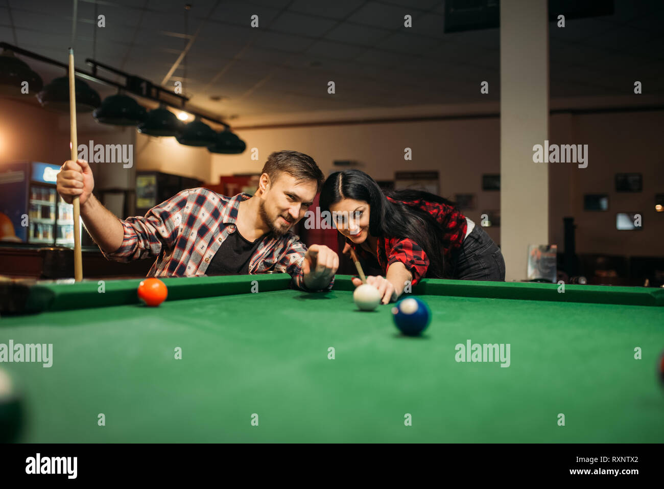 Woman pool player hi-res stock photography and images - Alamy