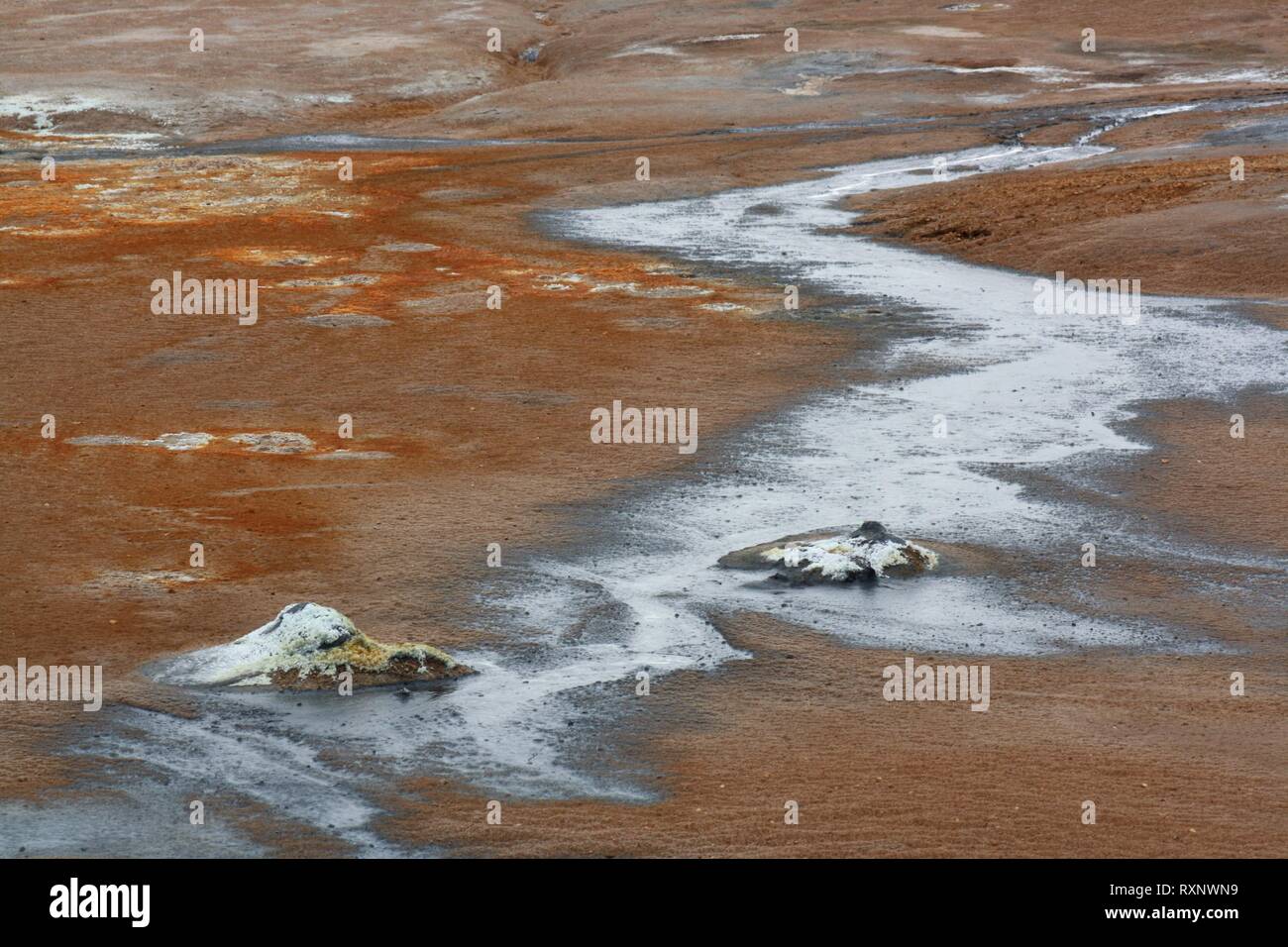 Scorched earth landscape hi-res stock photography and images - Alamy