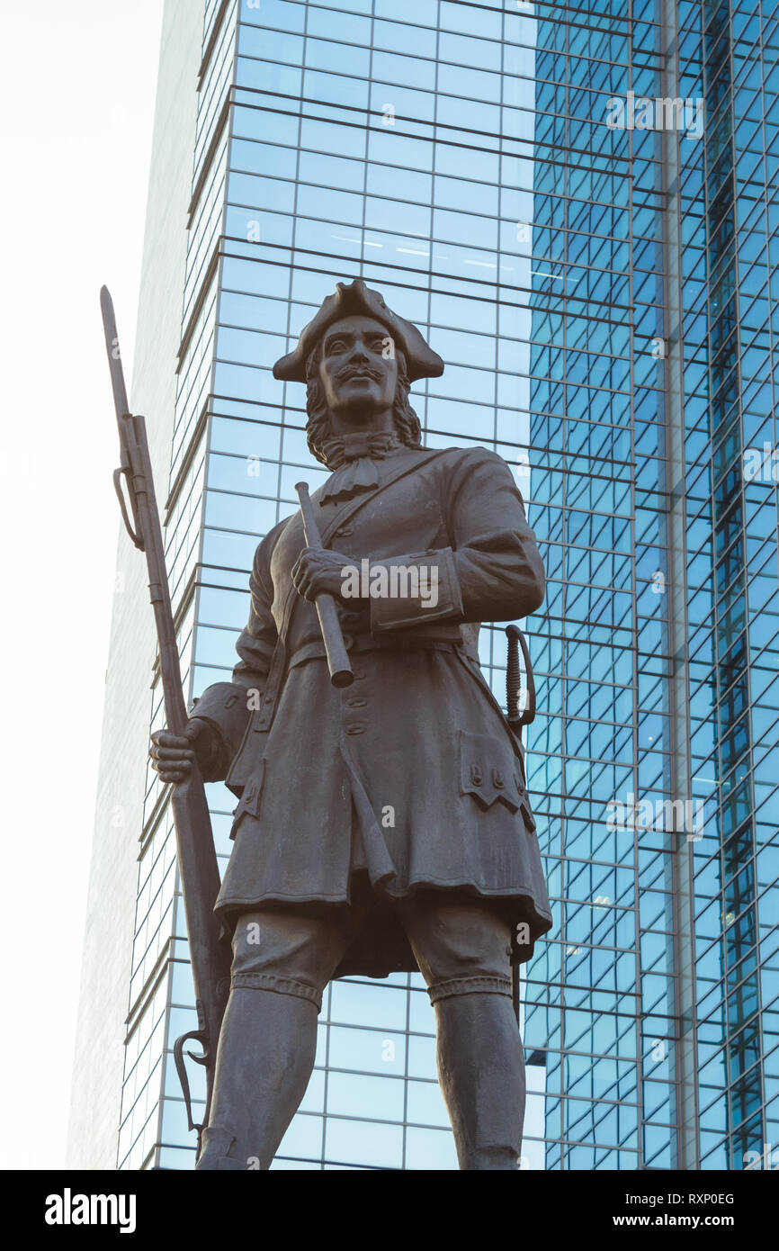 old soldier monument on sky background at day Stock Photo - Alamy