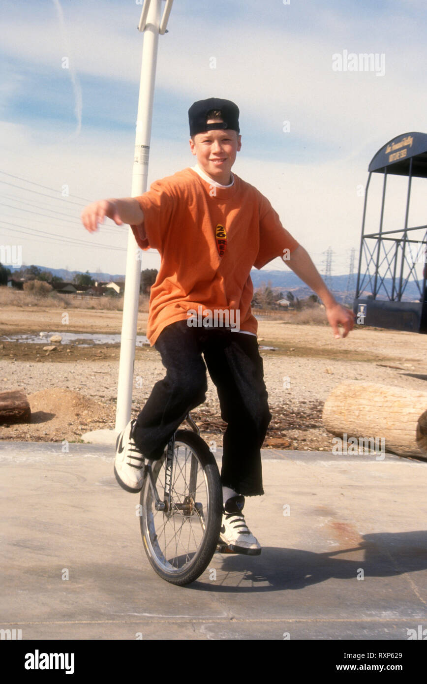 LOS ANGELES, CA - FEBRUARY 13: (EXCLUSIVE) Stuntman/actor Mickey ...