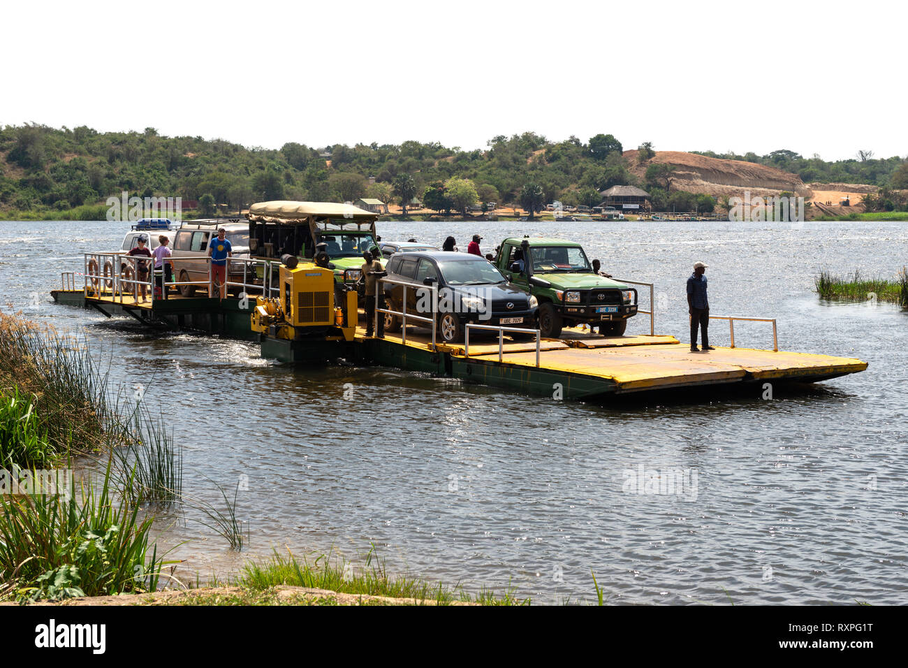 Vehicular and passenger ferry hi-res stock photography and images - Alamy