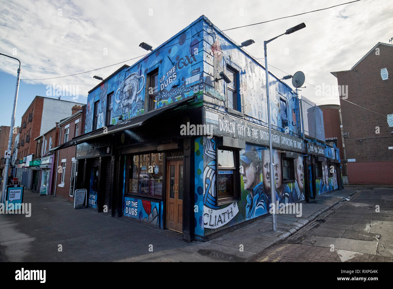 Gaa dublin colours hi-res stock photography and images - Alamy
