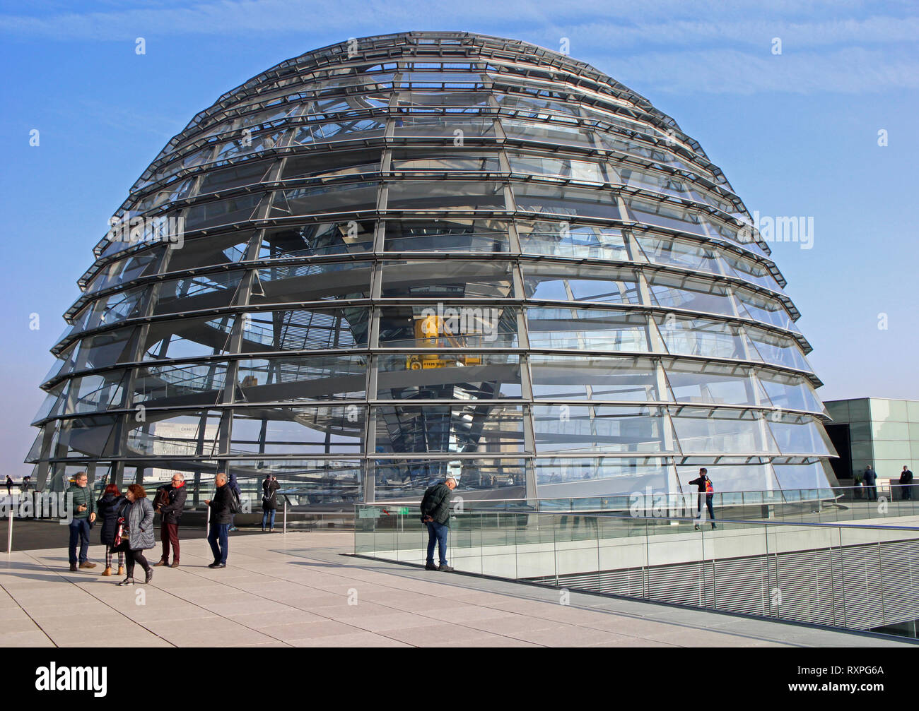Parliament dome and terrace hi-res stock photography and images - Alamy