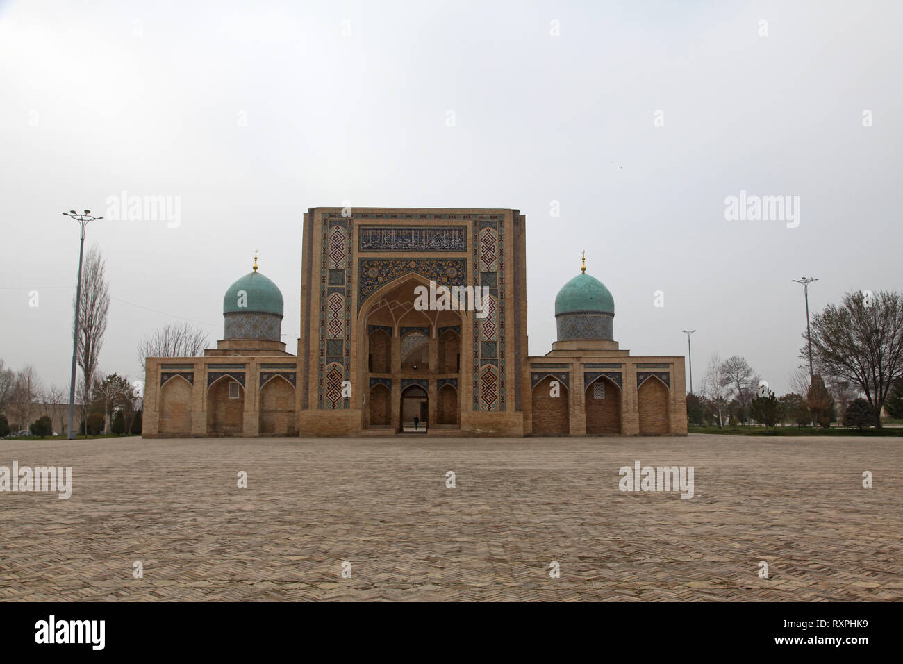 Dzhuma Mosque in Uzbekistan, Tashkent Stock Photo - Alamy
