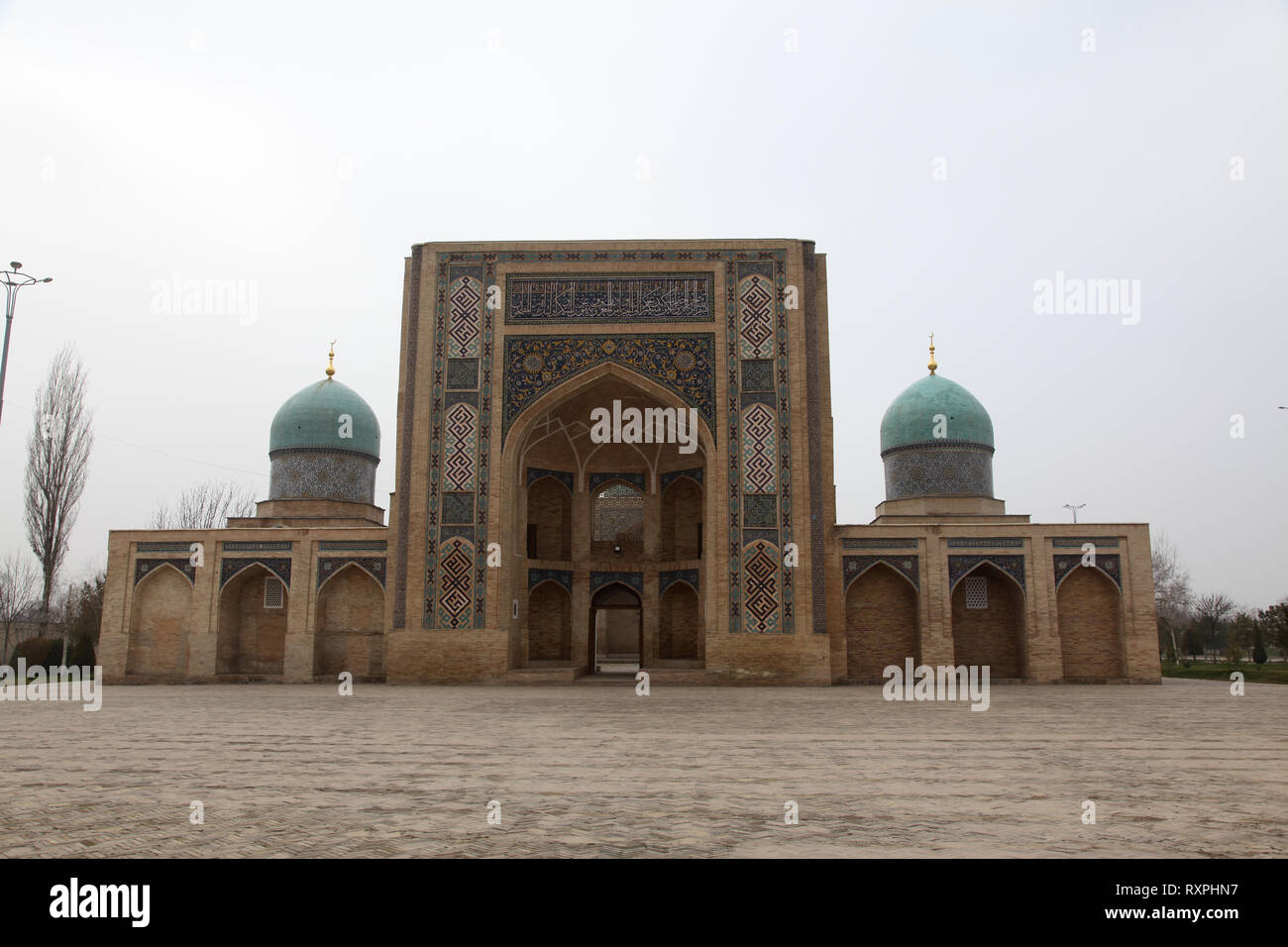 Dzhuma Mosque in Uzbekistan, Tashkent Stock Photo - Alamy