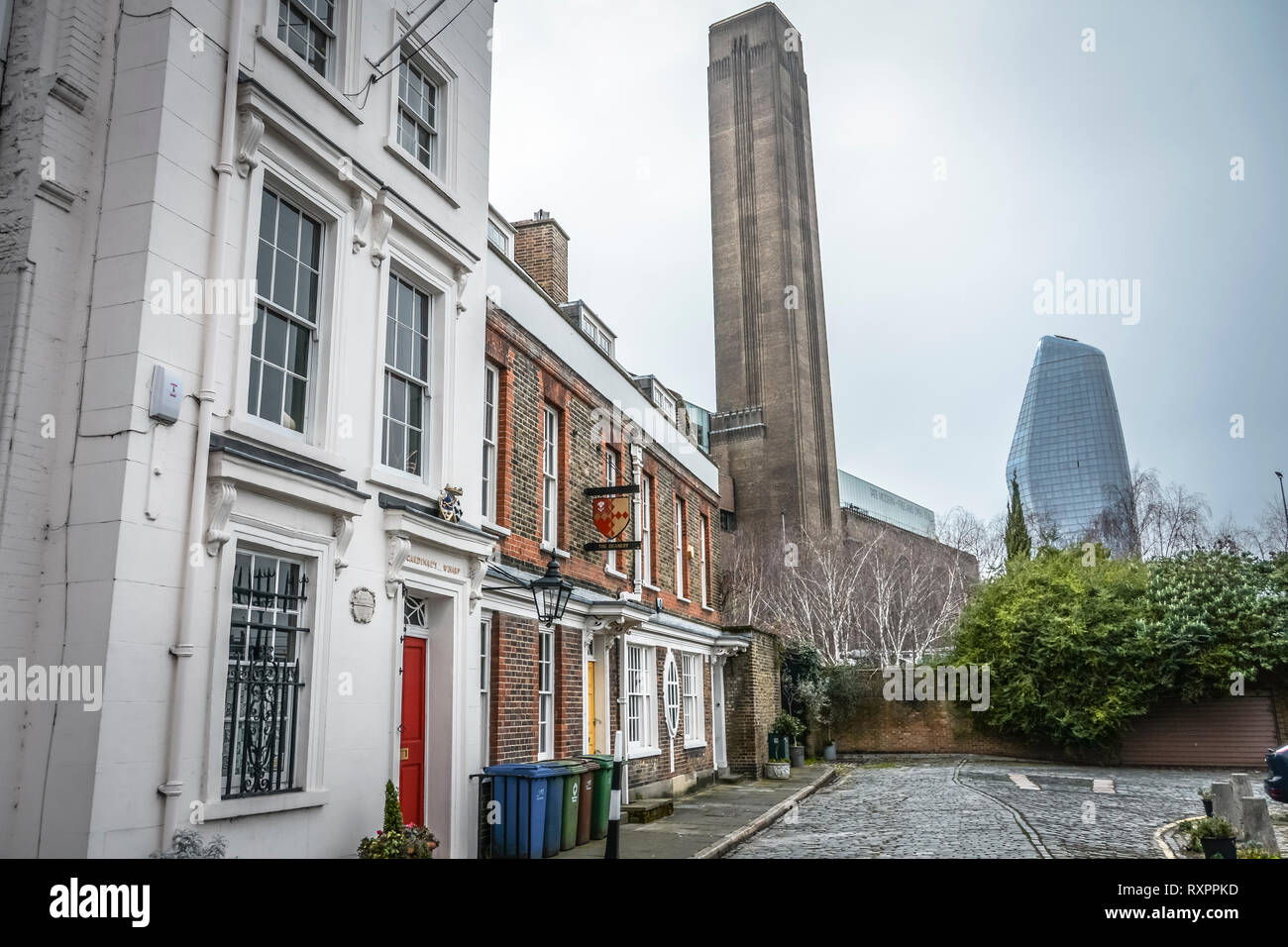 49 Bankside - Cardinal's Wharf, The House by the Thames, Bankside ...