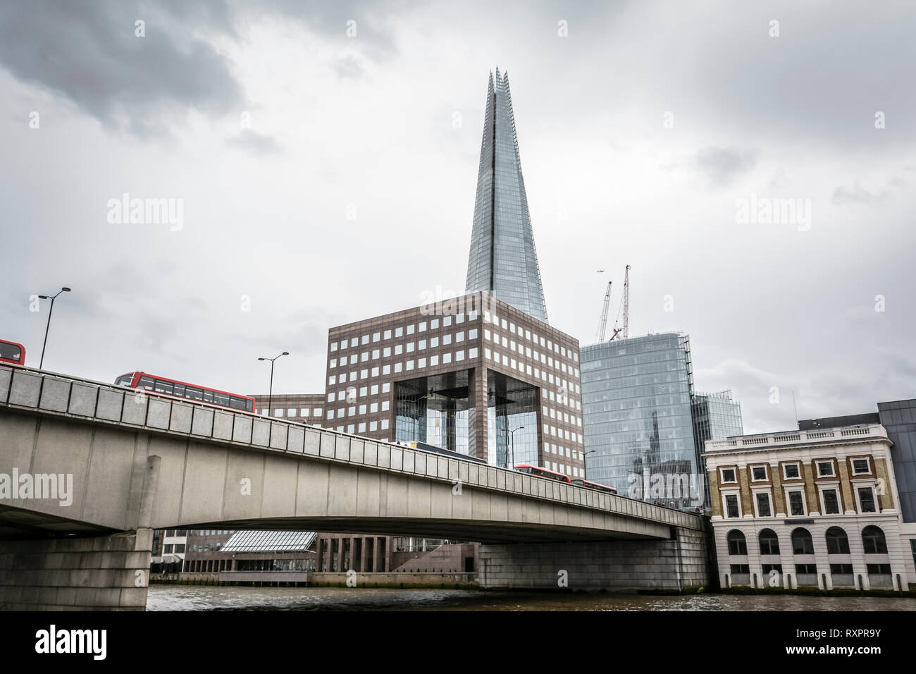 Renzo Piano's Shard skyscraper and Number 1 London Bridge on London ...
