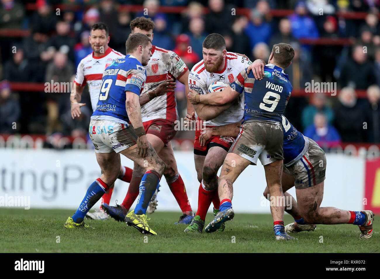 Hull Kr's Mitch Garbutt powers on during the Betfred Super League match ...