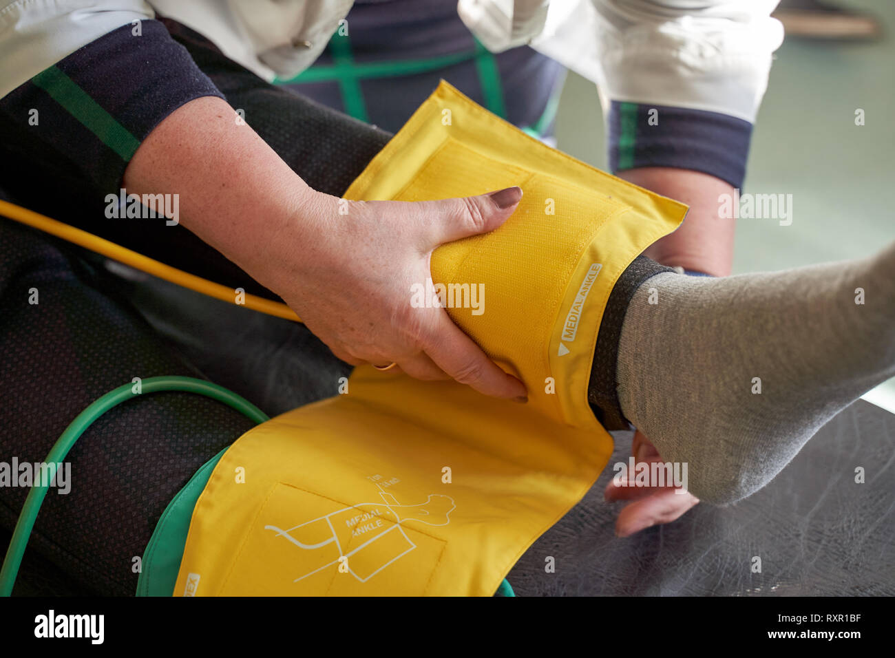 Peripheral artery disease measuring for patient ankle-brachial index ...