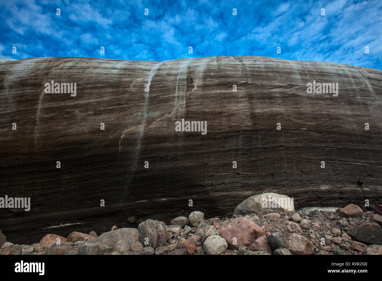 The terminus of Humboldt Glacier, where the widest at glacier in the ...