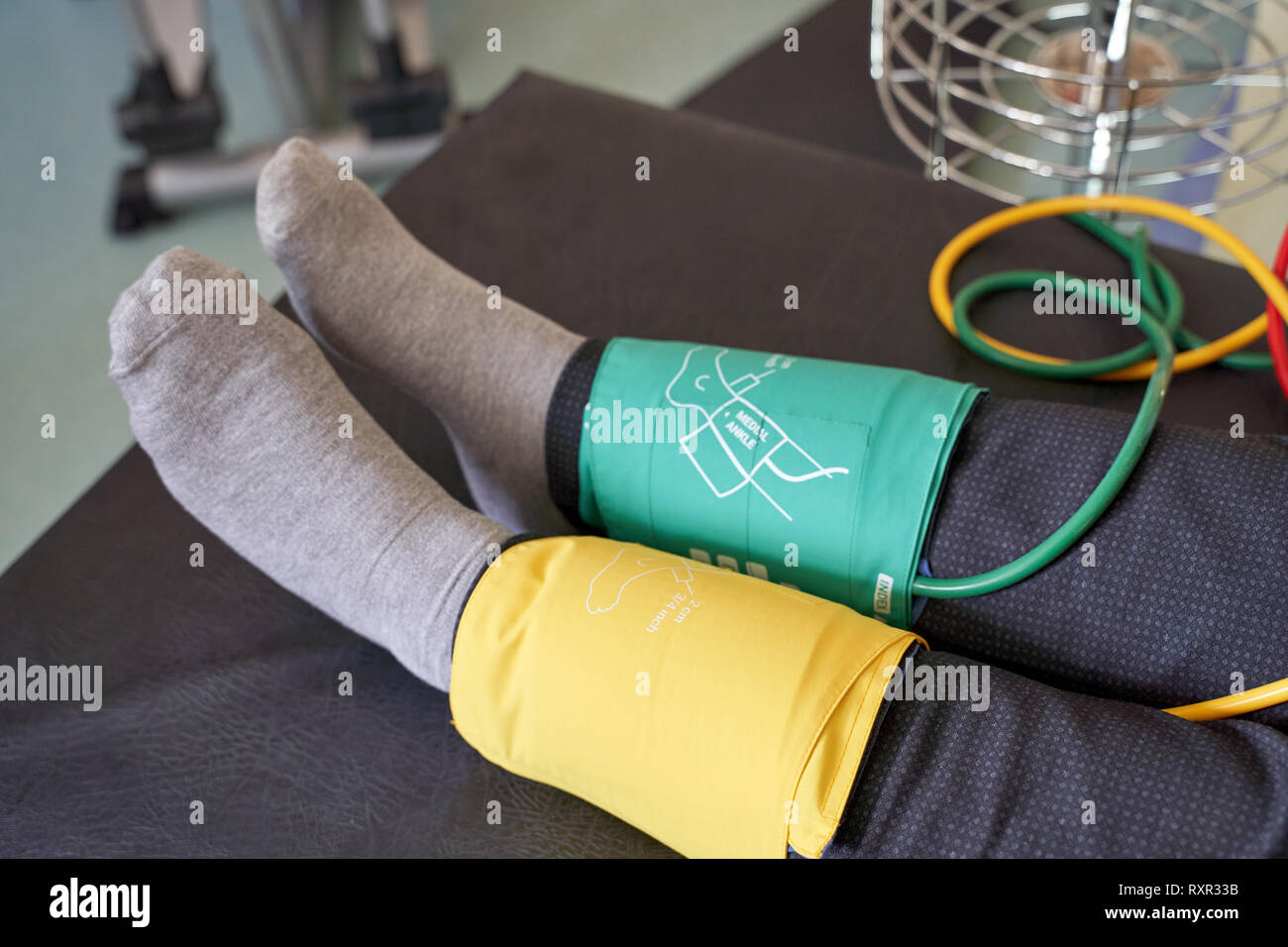 Peripheral artery disease measuring for patient ankle-brachial index ...