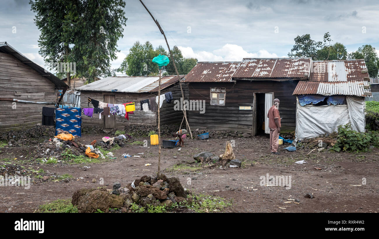 Democratic republic congo slum hi-res stock photography and images - Alamy