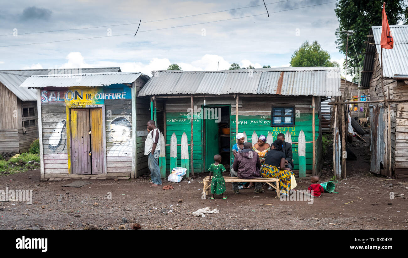 Democratic republic congo slum hi-res stock photography and images - Alamy