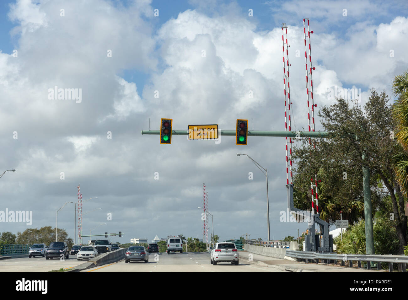 Drawbridge Sign Miami 260+ Drawbridge Miami Stock Photos, Pictures