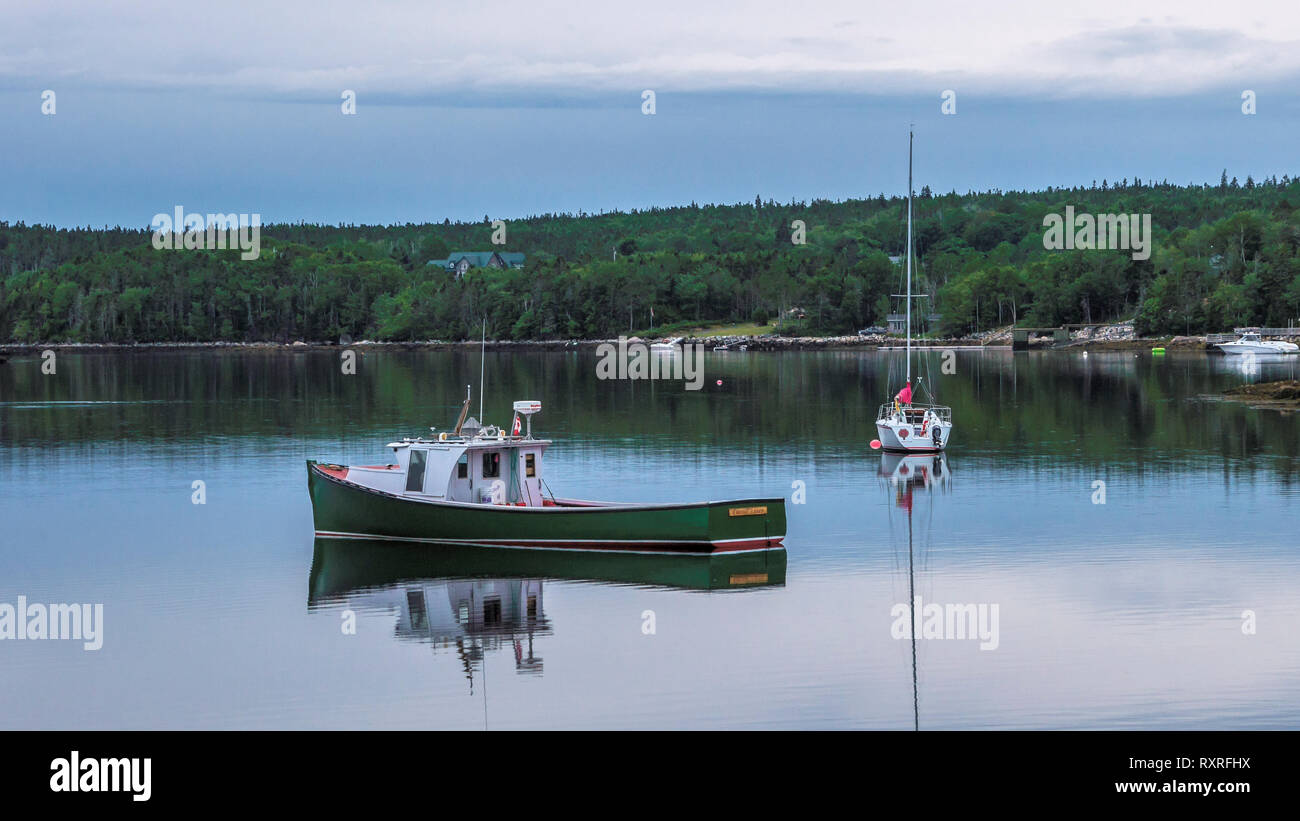 Calm evenings hi-res stock photography and images - Alamy