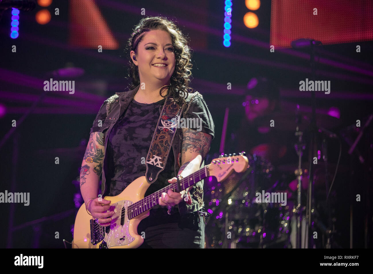Ashley mcbryde hi-res stock photography and images - Alamy