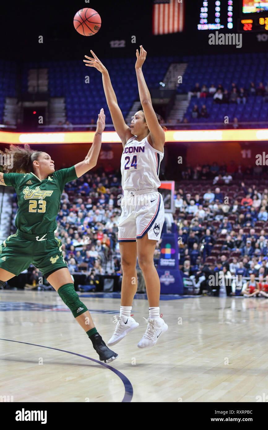 Uconn vs usf 10 jpg hi-res stock photography and images - Alamy
