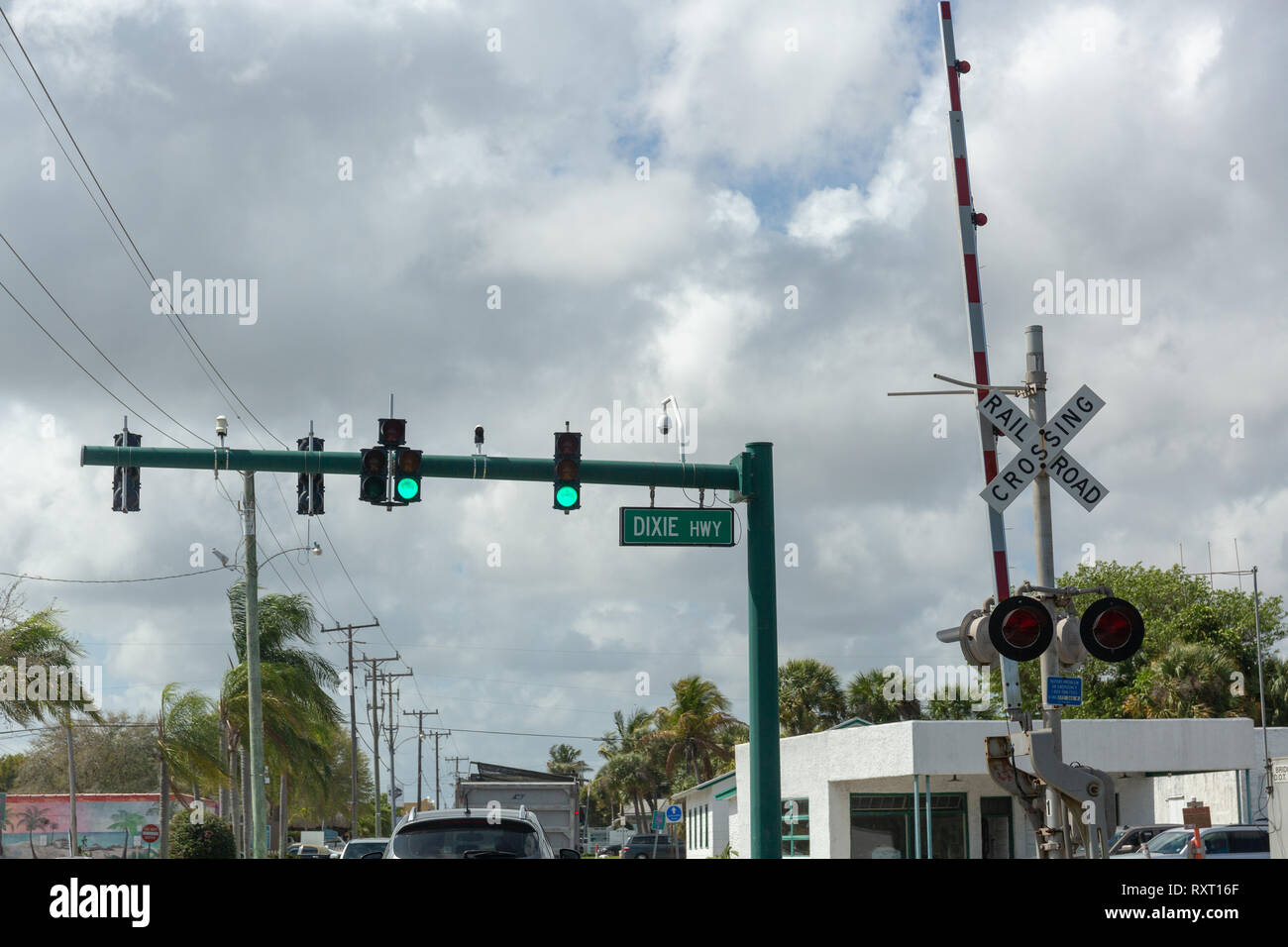 Se bridge road hi-res stock photography and images - Alamy