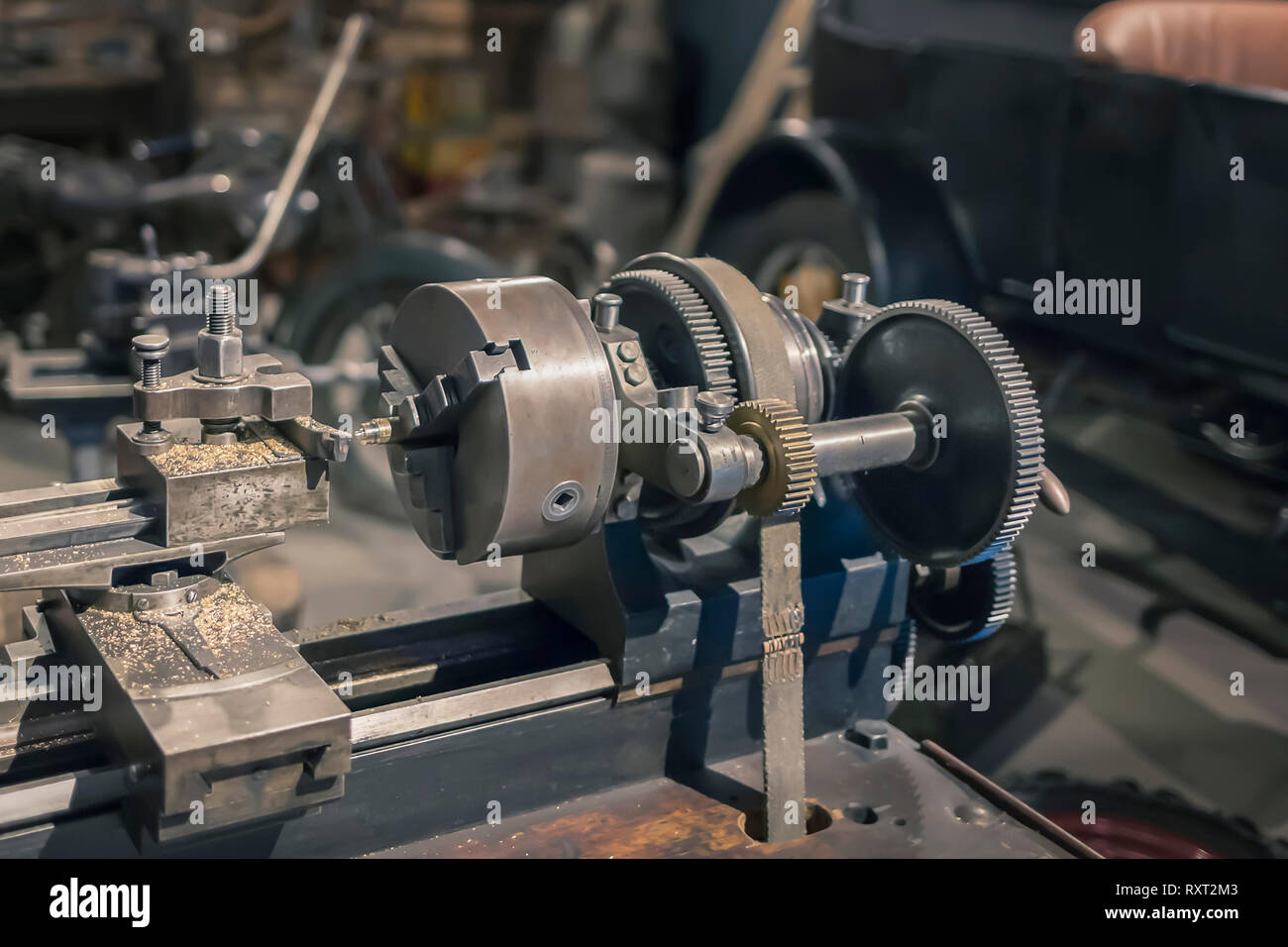 Mechanical lathe hi-res stock photography and images - Alamy