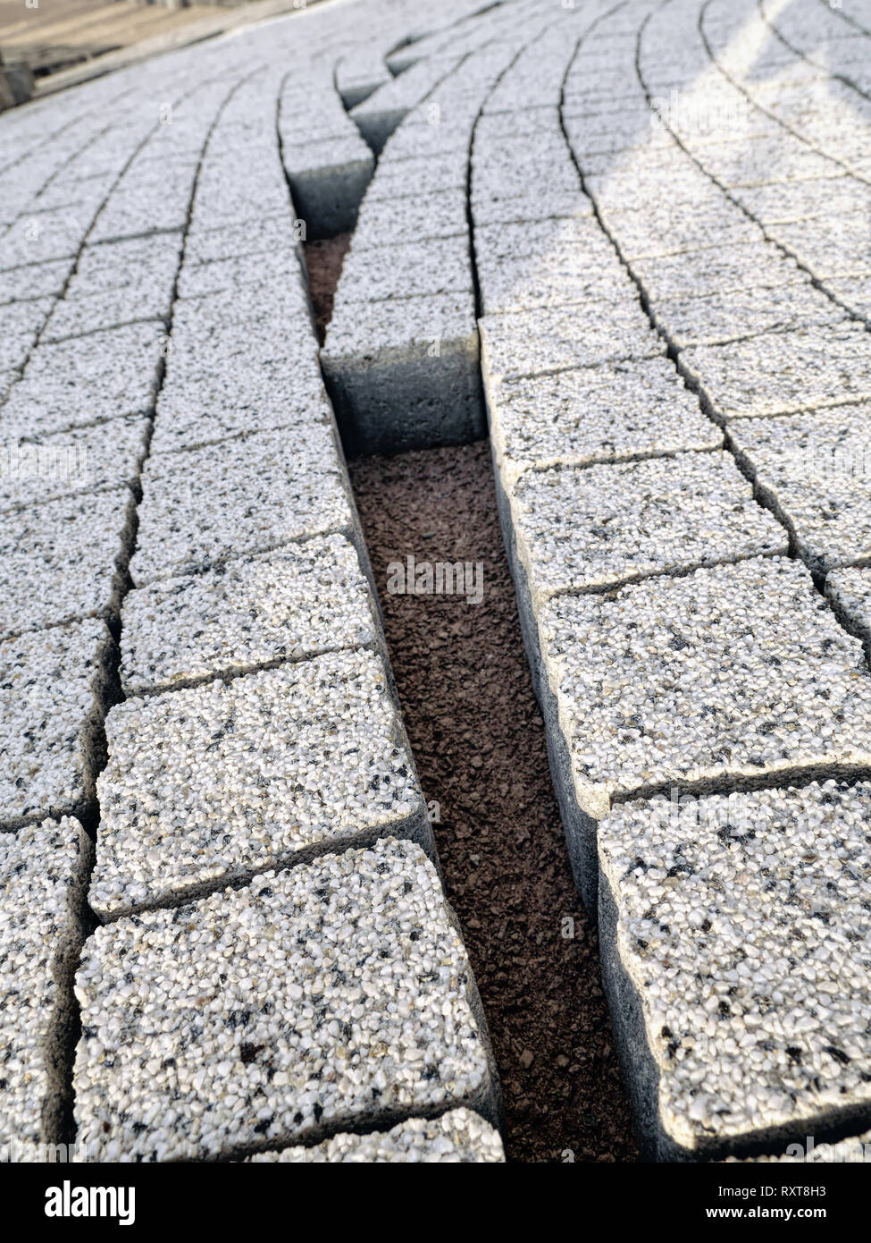 Curvy pavement hi-res stock photography and images - Alamy