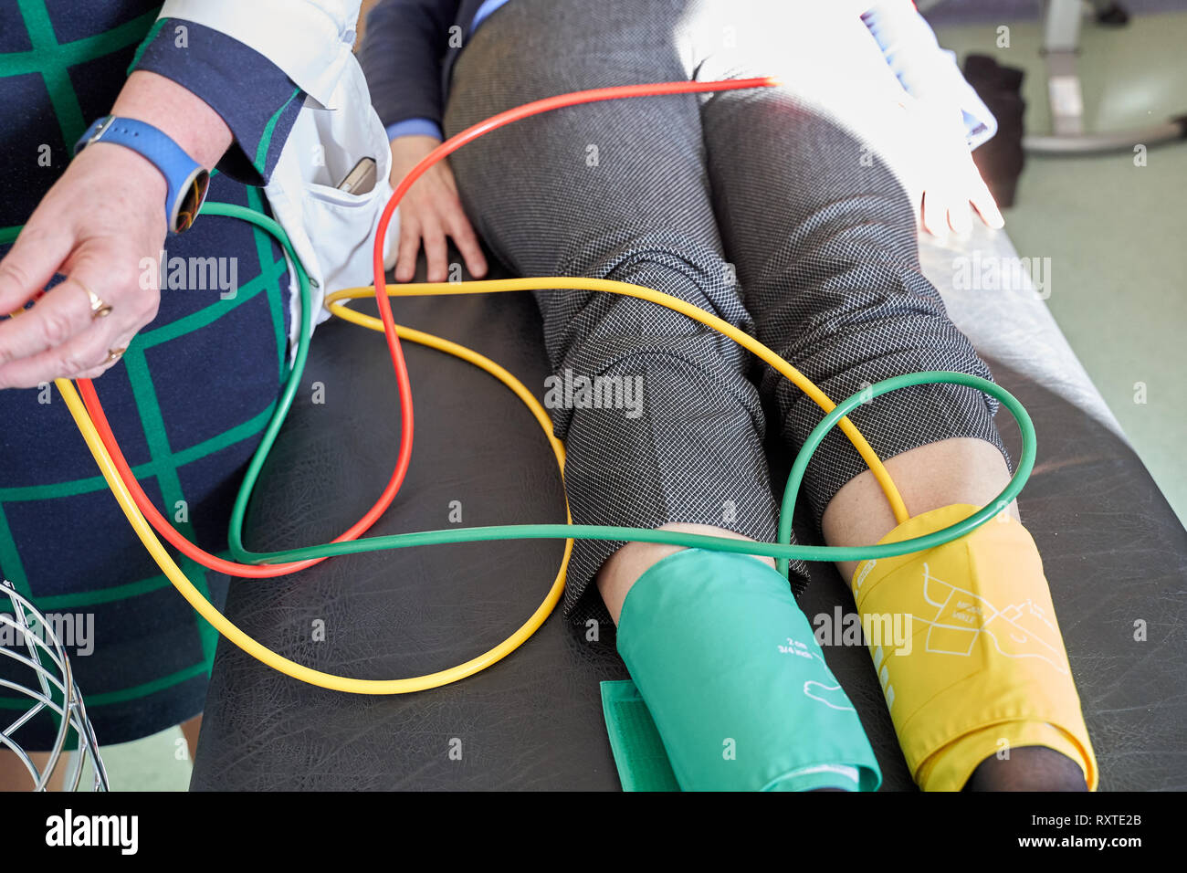 Peripheral artery disease measuring for patient ankle-brachial index ...