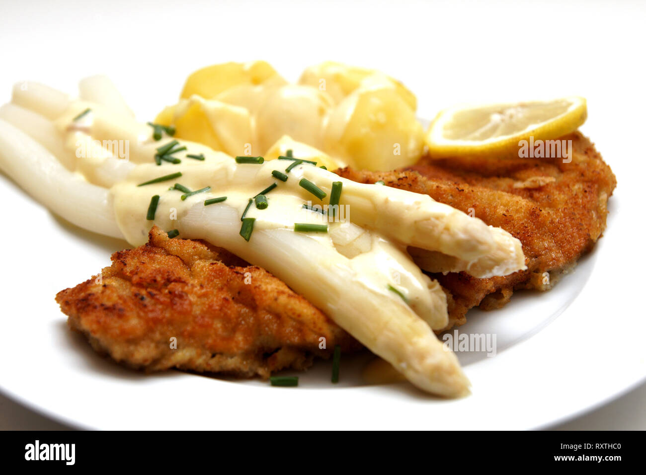 Potato shavings hi-res stock photography and images - Alamy