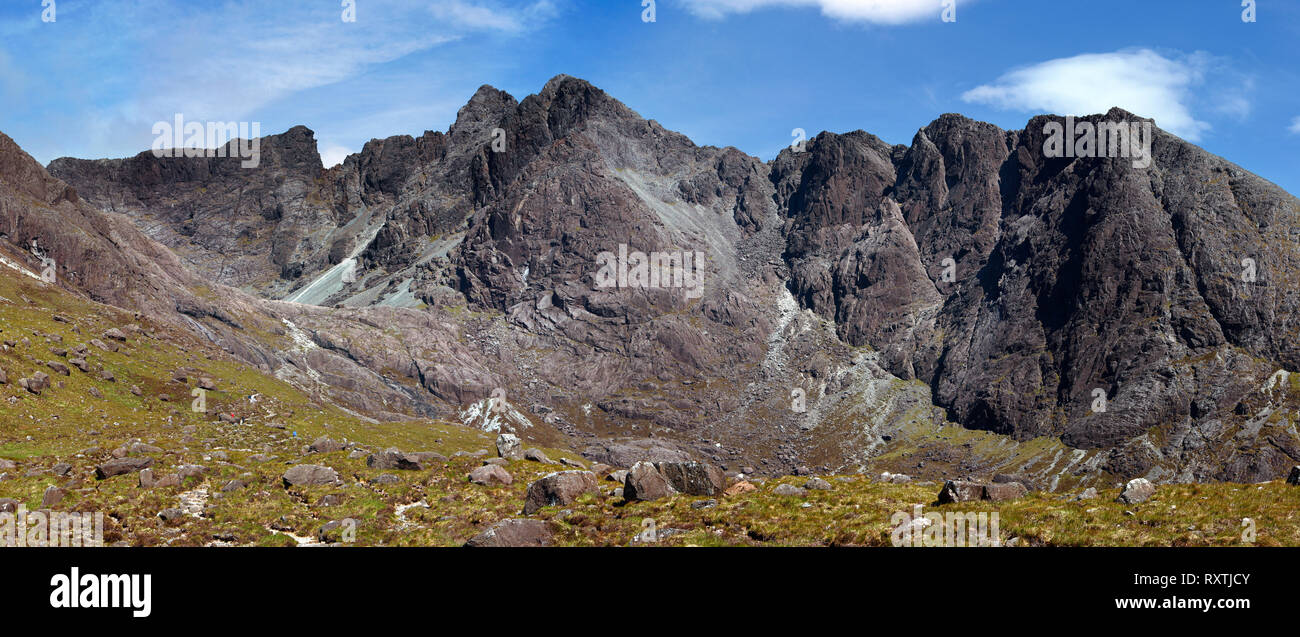 Panoramic view of Coire Lagan and Cuillin Mountain ridge from Sgurr ...