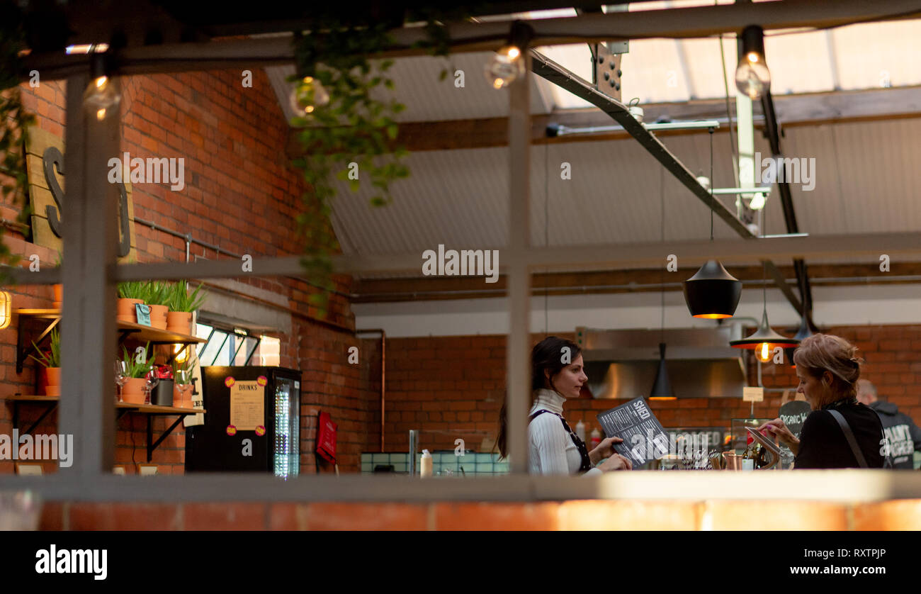 Cutlery works sheffield hi-res stock photography and images - Alamy