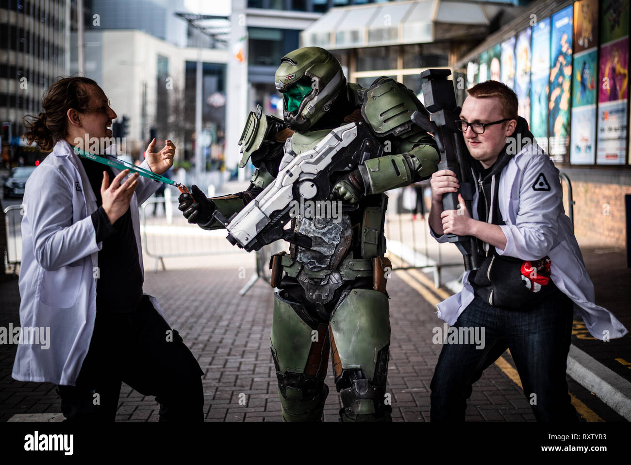 Professional cosplayer hi-res stock photography and images - Alamy