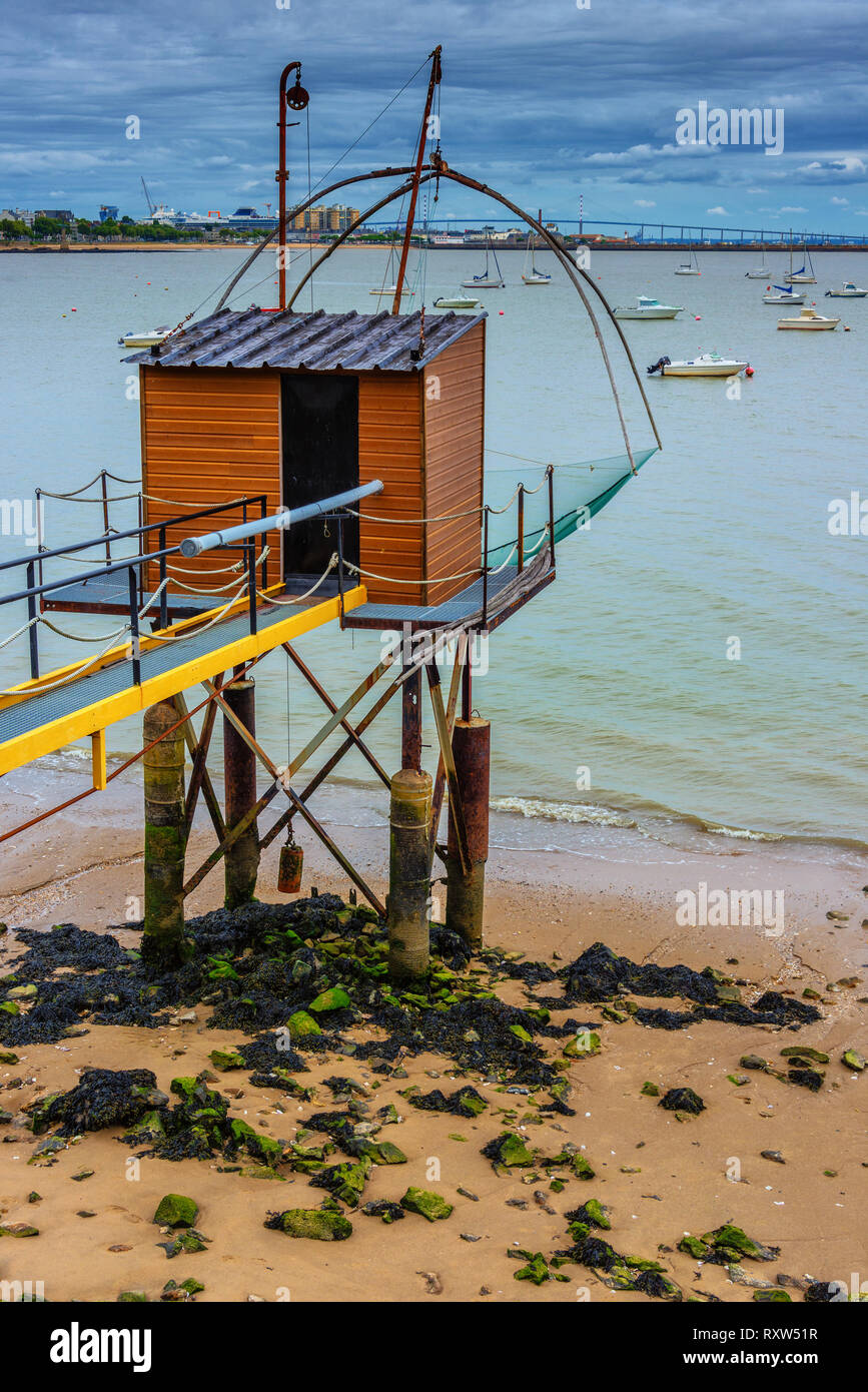 Harbor scenes hi-res stock photography and images - Alamy