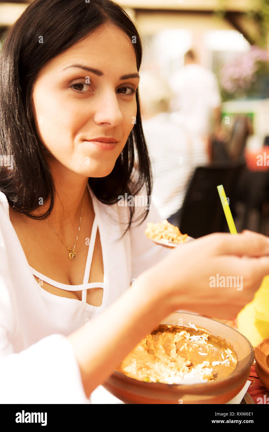 Restaurant smile hi-res stock photography and images - Alamy