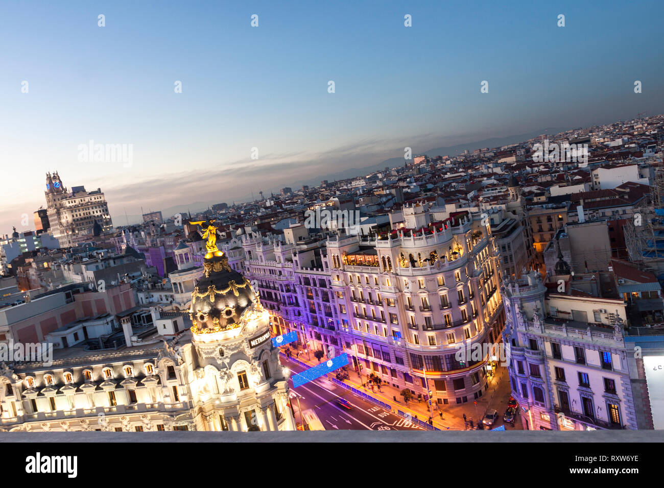 Gran via madrid paint hi-res stock photography and images - Alamy