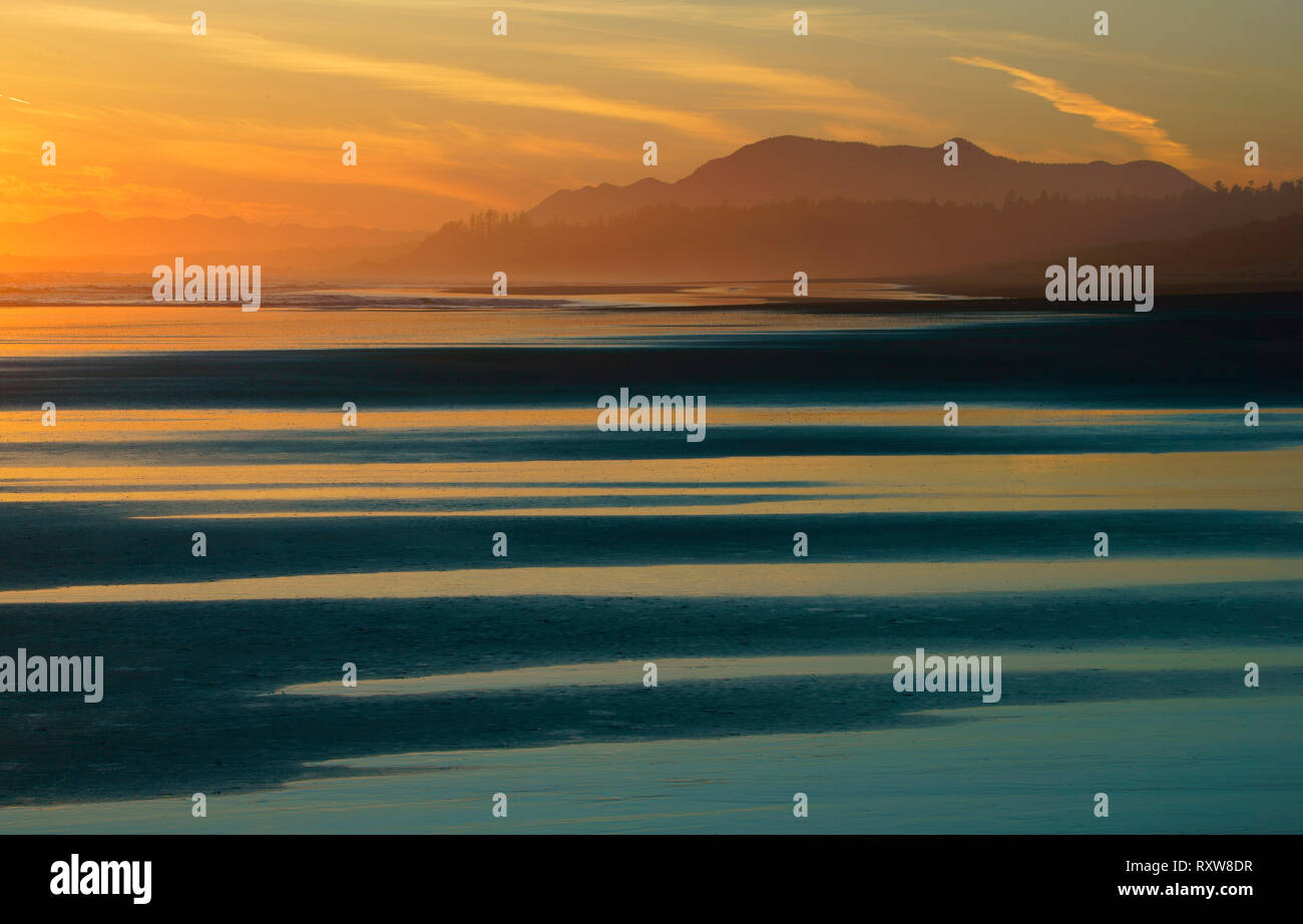 Sunset pacific rim national hi-res stock photography and images - Alamy