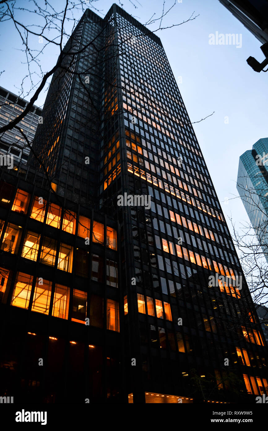 Seagram Building Manhattan High Resolution Stock Photography and Images ...