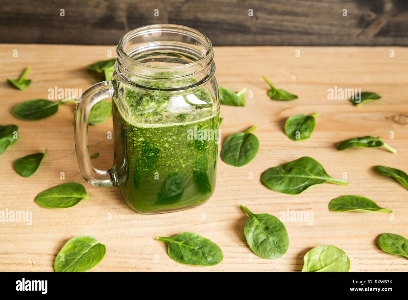 Make a smoothy hi-res stock photography and images - Alamy